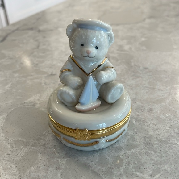 Lenox | Accents | Lennox Treasures Anchors Aweigh Treasure Box | Poshmark